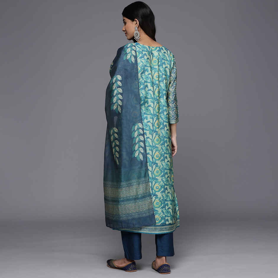 Buy Varanga Women's Floral Printed Straight Kurta Paired with Tonal ...