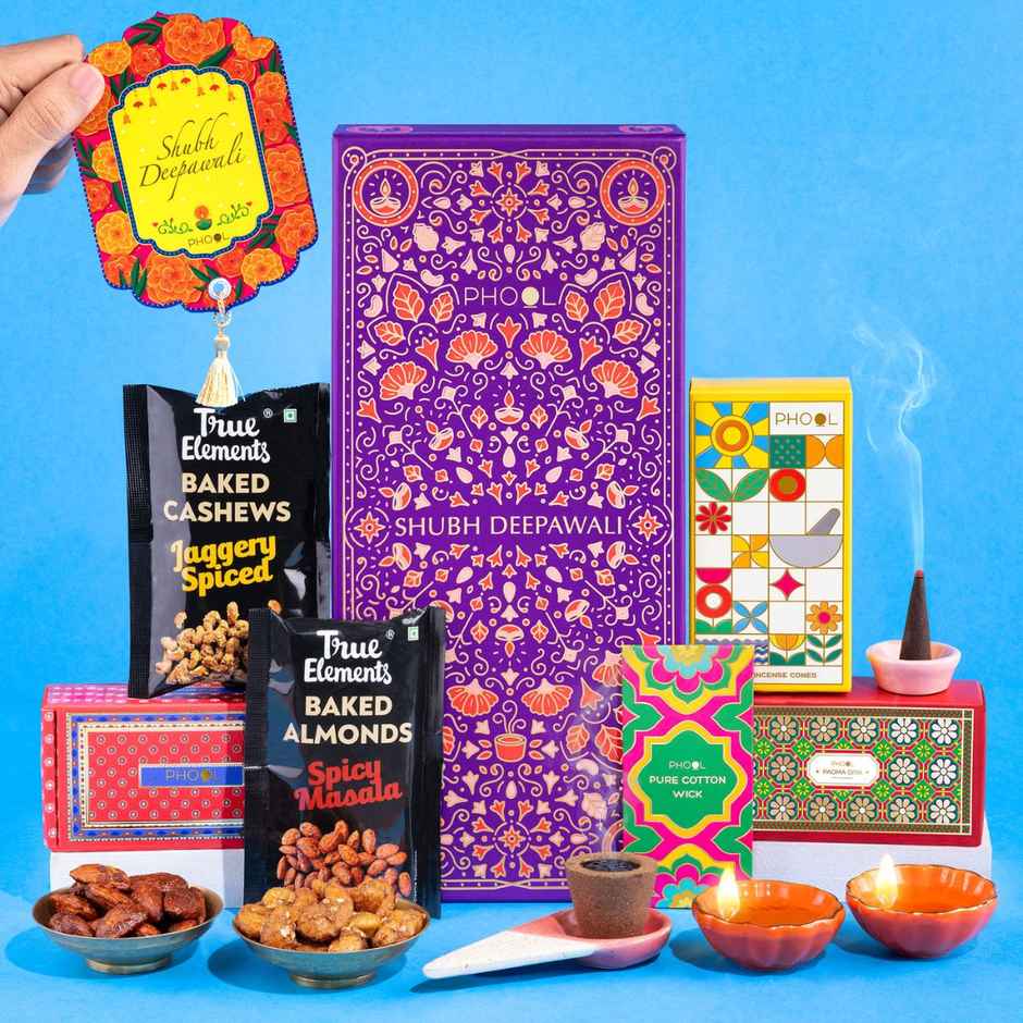 Buy Shubh Deepawali Gift Box | Pack Of 8 | Phool Online - Price @ ₹409 ...