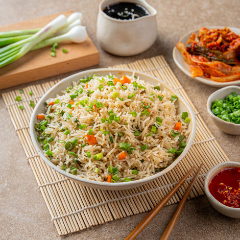 Buy Veg Fried Rice Online - Price @ ₹169 | Instant Delivery | Zepto