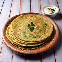 Lauki Thepla Recipe - How to Make Lauki Thepla at Home | Buy ...